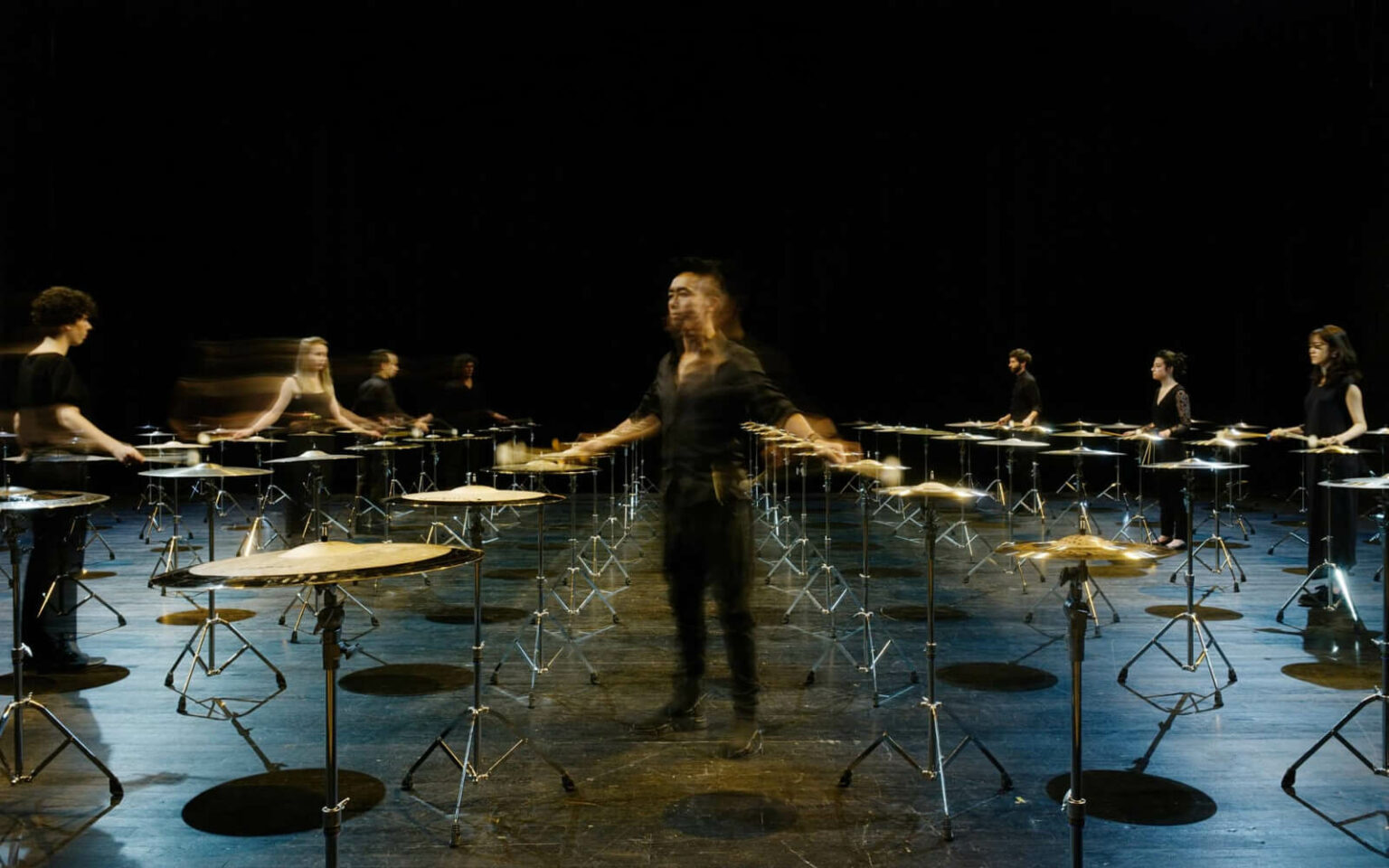 HOLO – Emerging trajectories in art, science, and technology